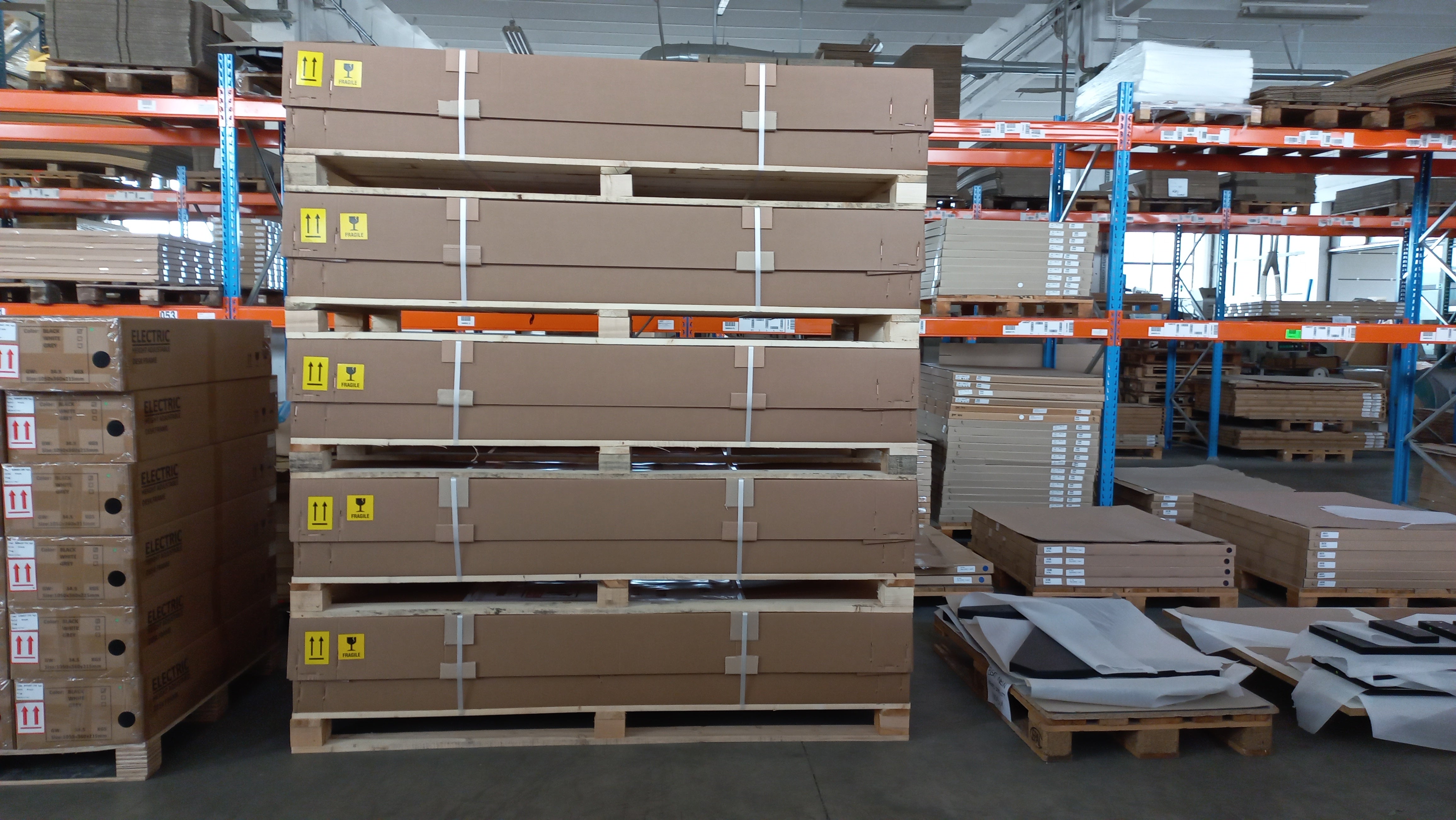 Public Announcment: Change of Packaging – StudioDesk